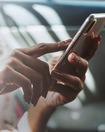 Ways to manage your doomscrolling habit - RCSI University of Medicine ...